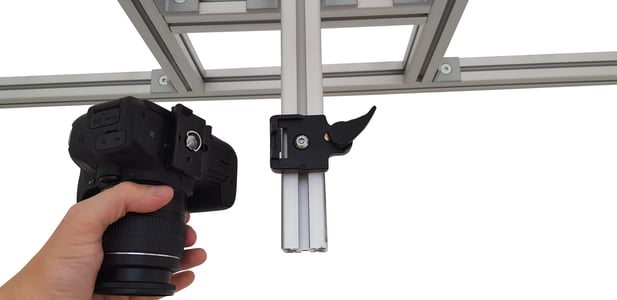 Discoverer® Fixed Core Photography Camera Station